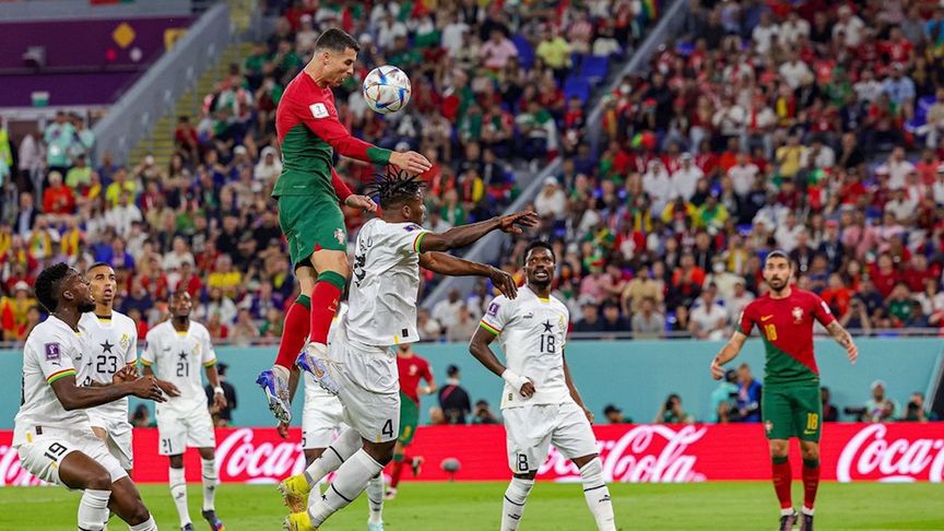 多家外媒:球内传感器数据显示C罗未触碰足球 进球归属给B费