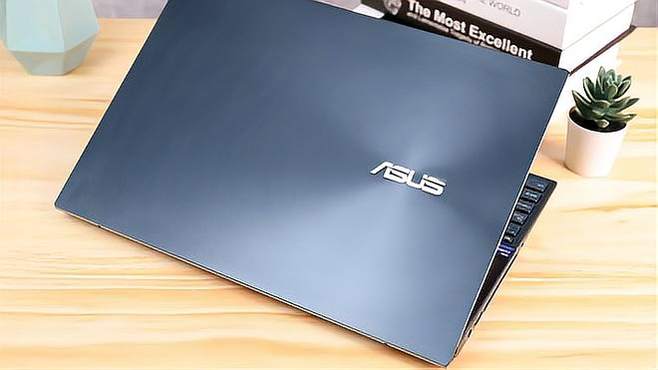 OLED加持,双4K触控屏创作本 华硕灵耀X 双屏Pro 2022评测