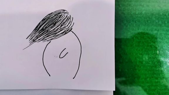 #简笔画 看到很有意思,自己也动手也制作了一个,还有姐姐的参与