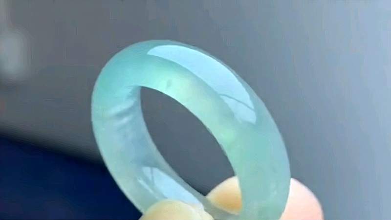 制作冰飘绿花翡翠戒指过程