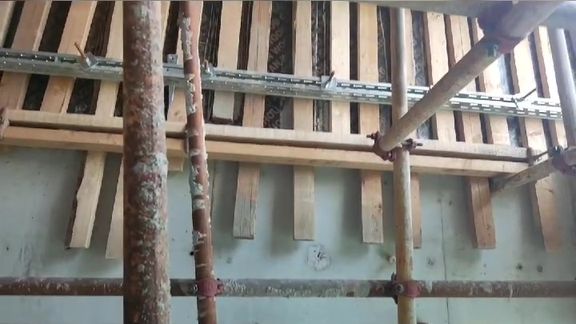 又是一波对比哟#建筑工地 #木工支模 #新型建材