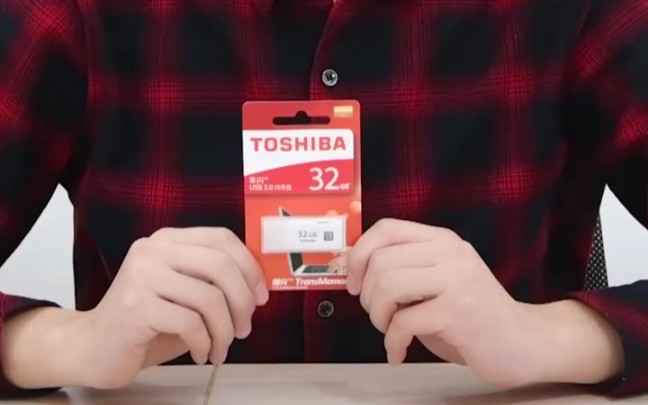 超快的东芝移动硬盘