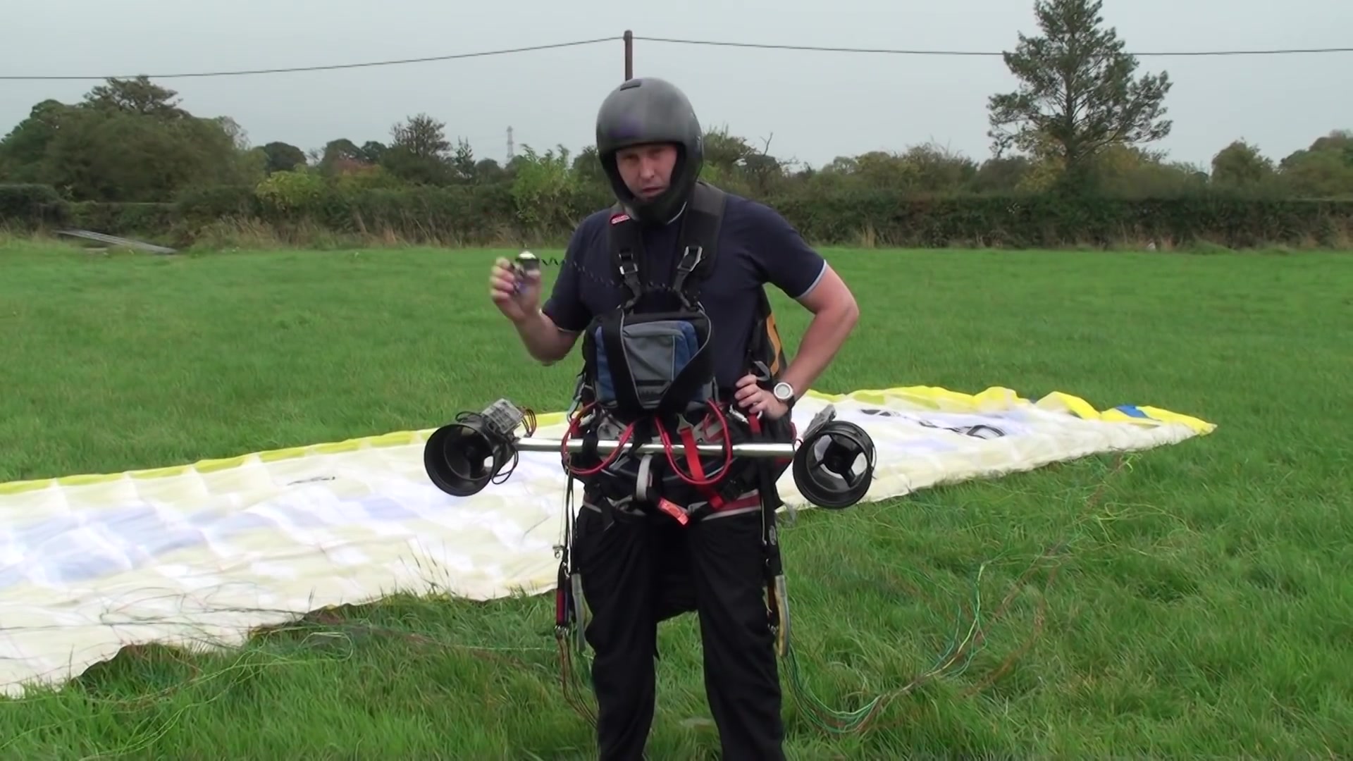 【飞行】航模涵道风扇动力滑翔伞