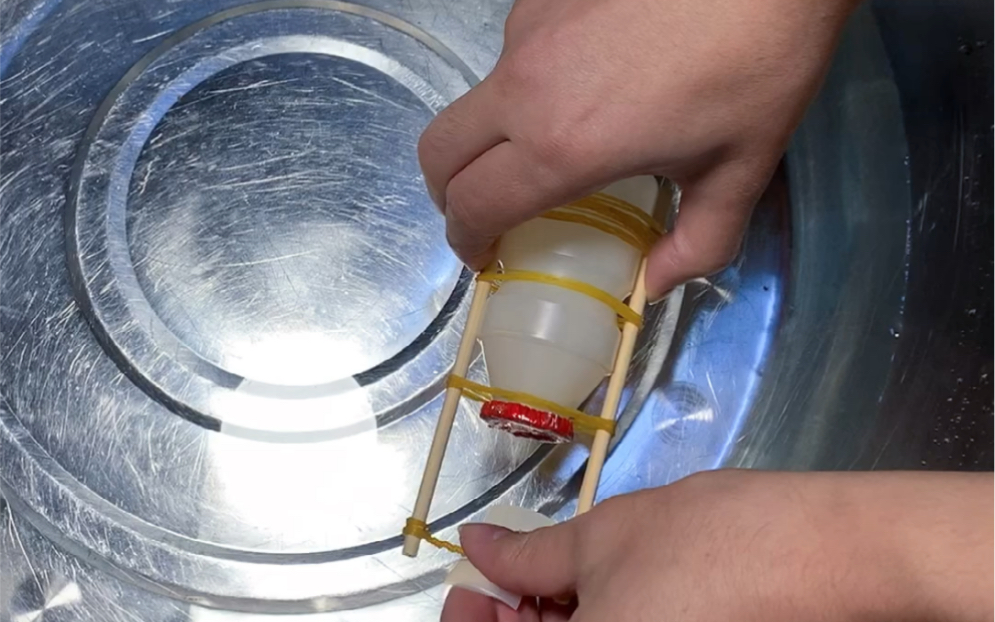 皮筋动力小船,小朋友玩一整天