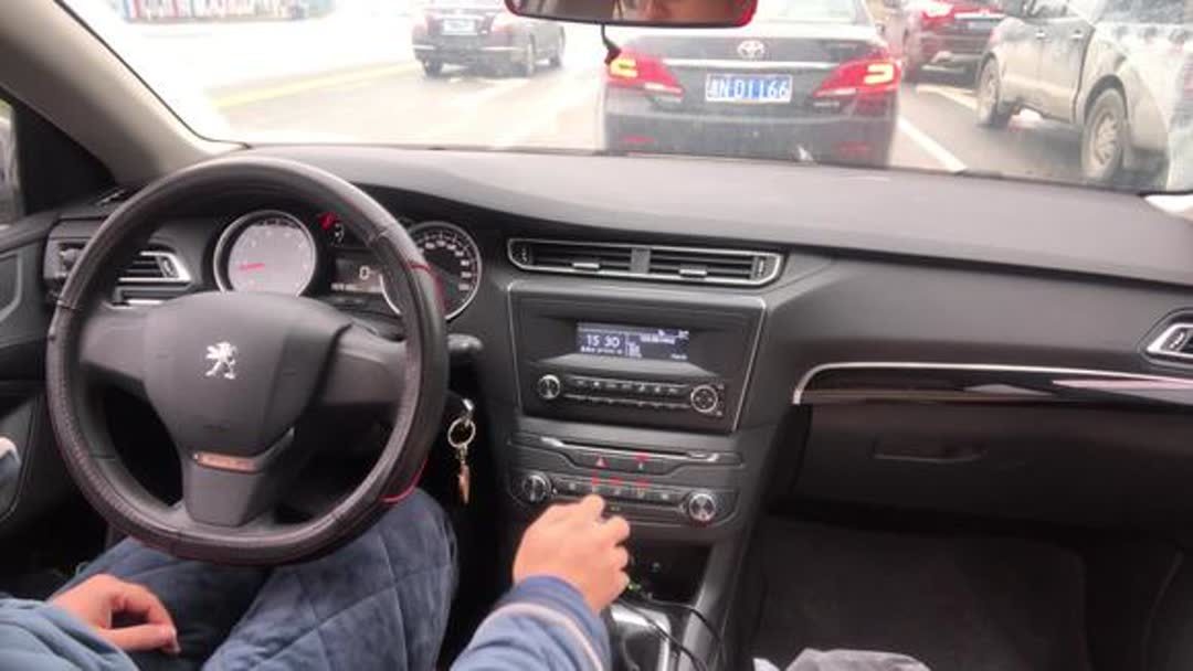手动挡起步 变道 跟车技巧 老司机现场讲解