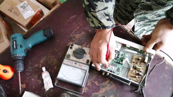 户户通开机无信号,是这里出了问题,修好很简单而且还不换零件!