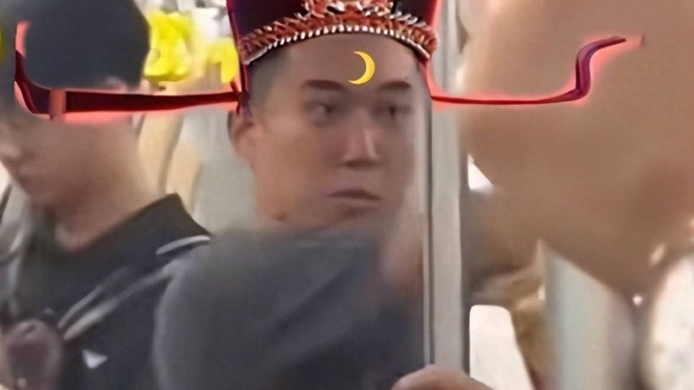 地铁判官行为值得鼓吹吗?律师解读