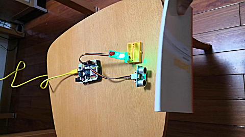 ...之缤纷电子系列课程:超声波距离感应交通红绿灯|玩转arduino电子编程