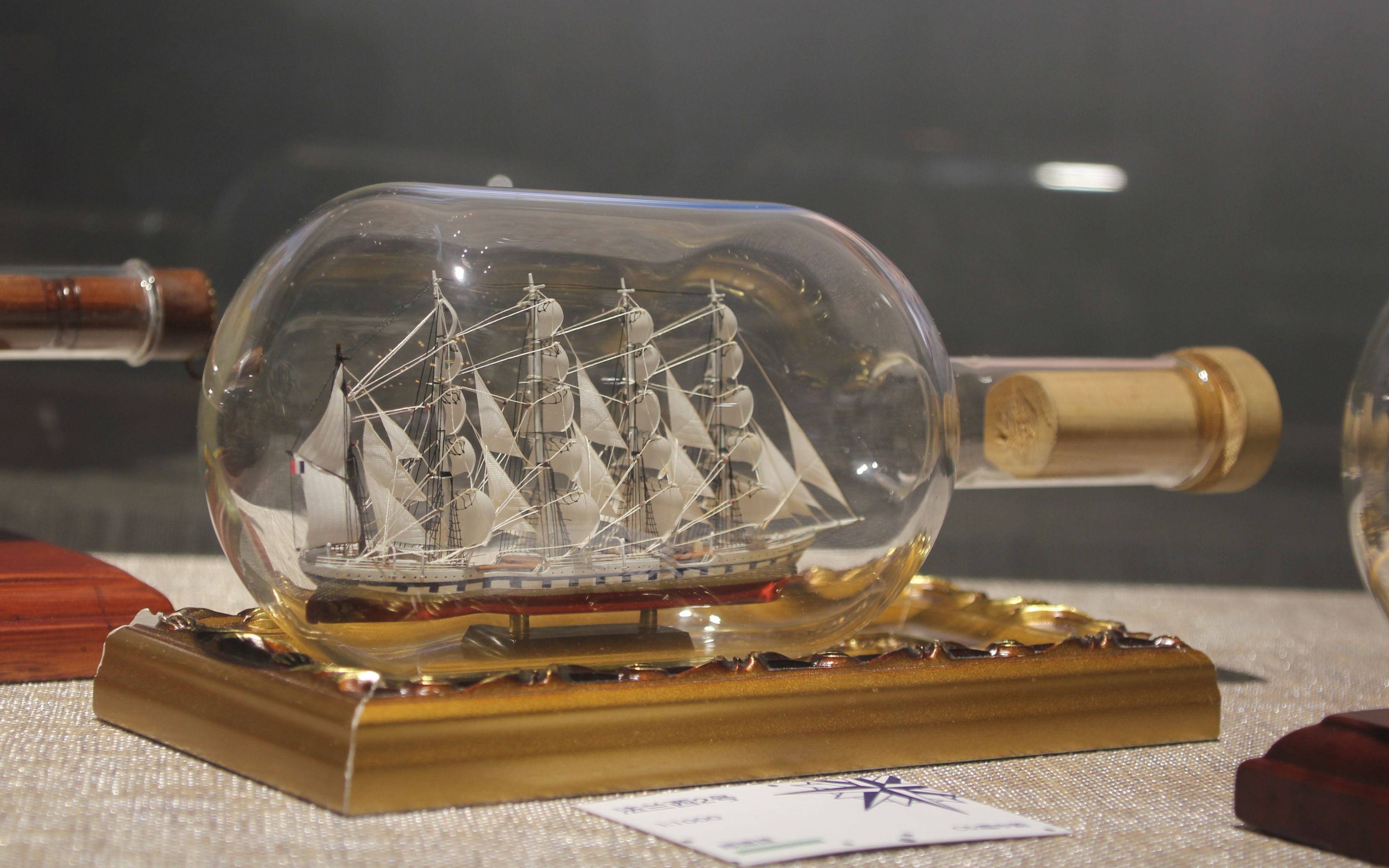 2020上海新年模型赛—木船顾建雄老师演示瓶中船入瓶