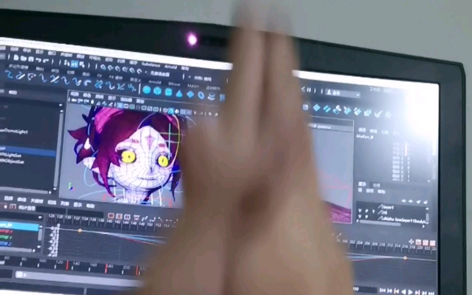 当一位做三维动画的同学软件崩溃不动时.