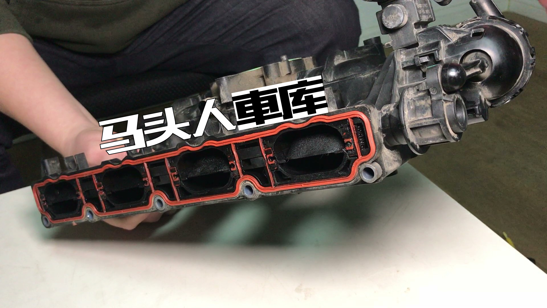 大众发动机抖动是通病,原来是进气道翻板松动,拆开EA888看看