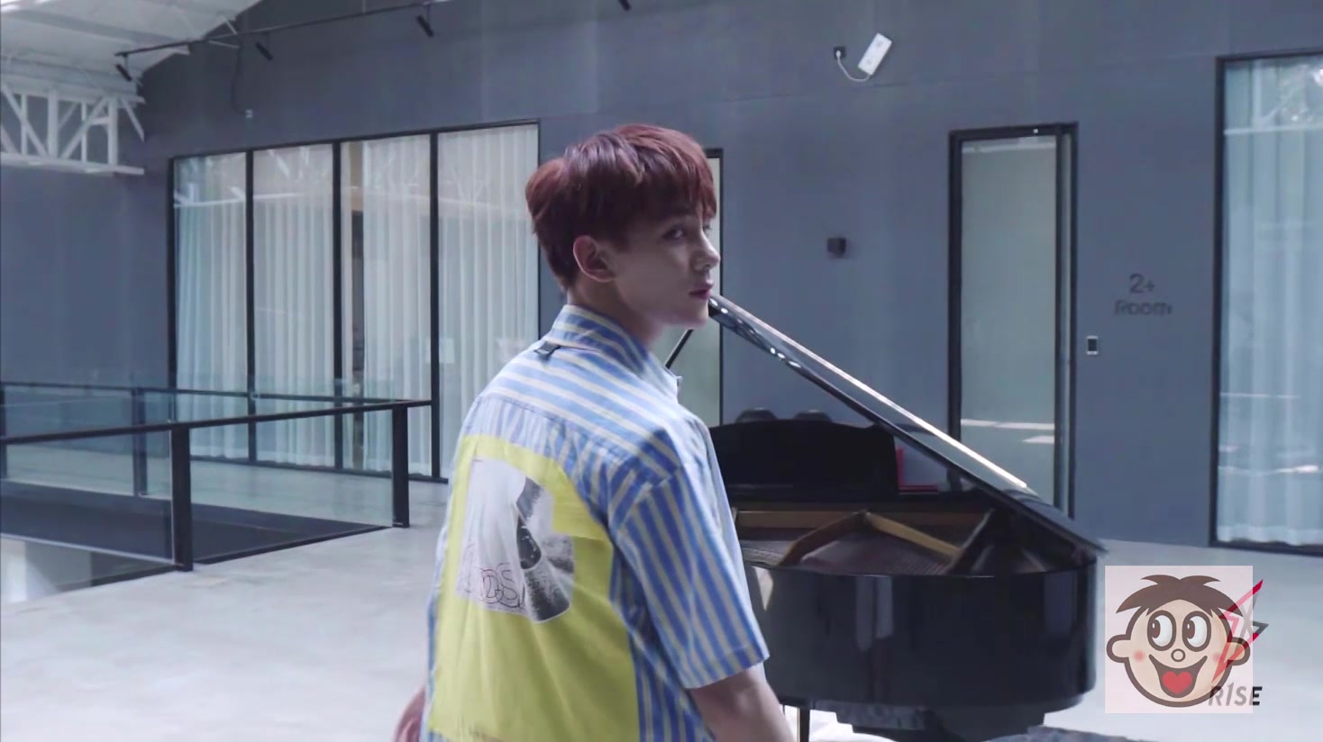 【夏之光】【玫瑰少年】“你是踏光而来的少年。”