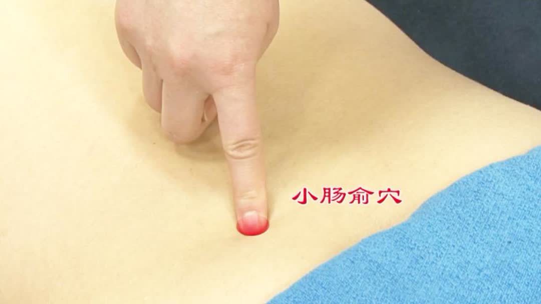 总觉得消化不好、大小便异常?中医说常捶打这处可治各种小肠疾病