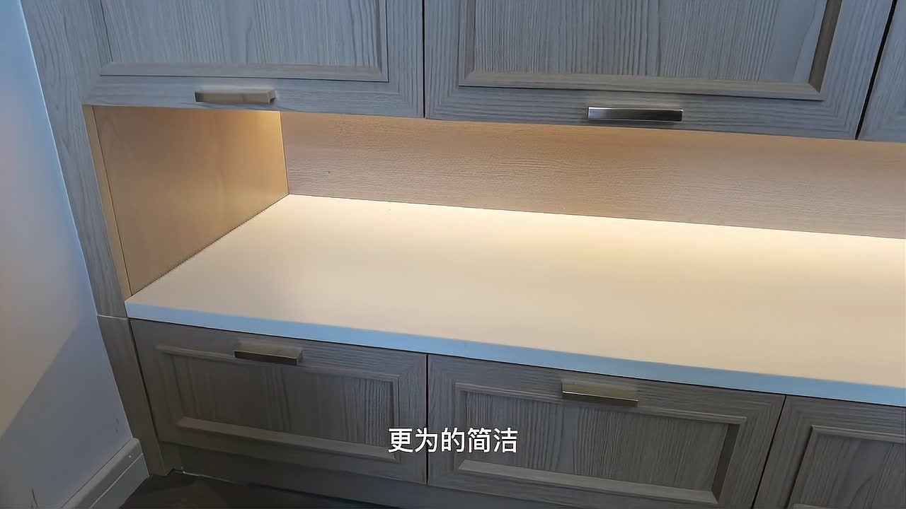 带衣帽间和卫浴间的大套房,看设计师一个技巧,卫浴间变大又变亮