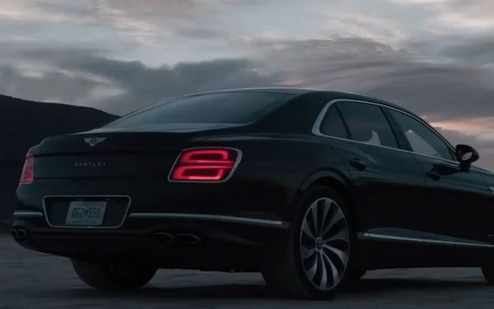 TILTA铁头环形手持套装 + 大疆RS2 + RED + 佳能2470 + 宾利飞驰