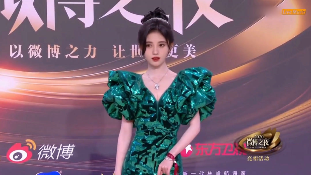 【鞠婧祎】2021微博之夜个人cut 鞠姐今年不一样的风格