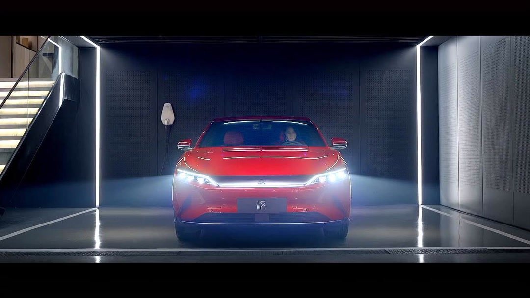 「华为影业+比亚迪」比亚迪汉宣传片你,有华为那味了