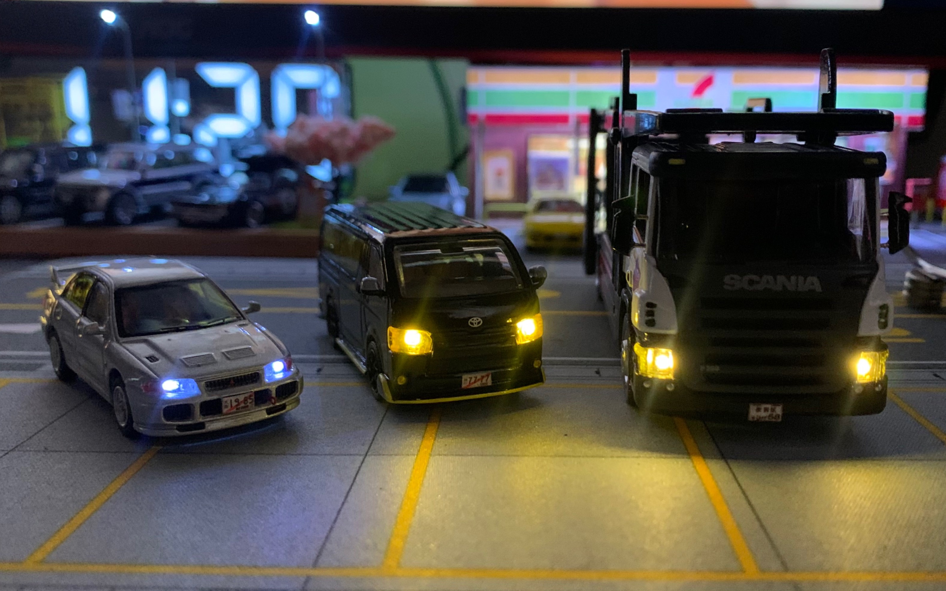 1/64 多美卡 绿光 minigt jkm 小车模型 简单加灯