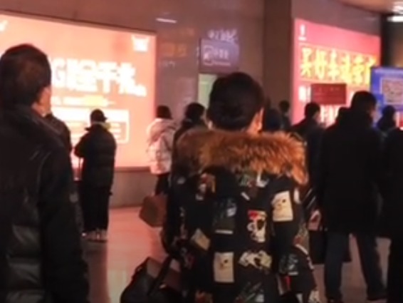 路两端,都是家|应对返程客流高峰 四川广元至成都加开两趟动车