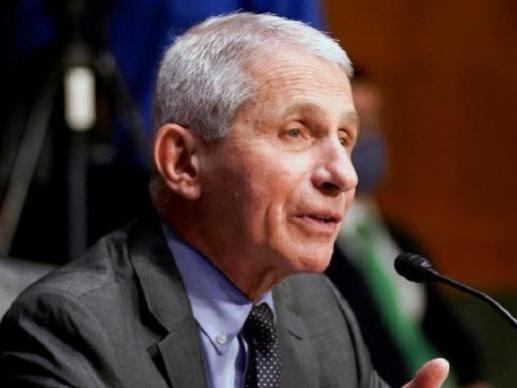 30秒|福奇:如果新冠病毒继续传播,可能出现更严重的变异株