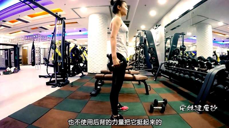 适合办公室工作的女性,30天塑形计划——瘦腿瘦腰的训练过程