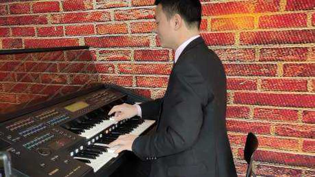 《让我们荡起双桨》双排键弹奏