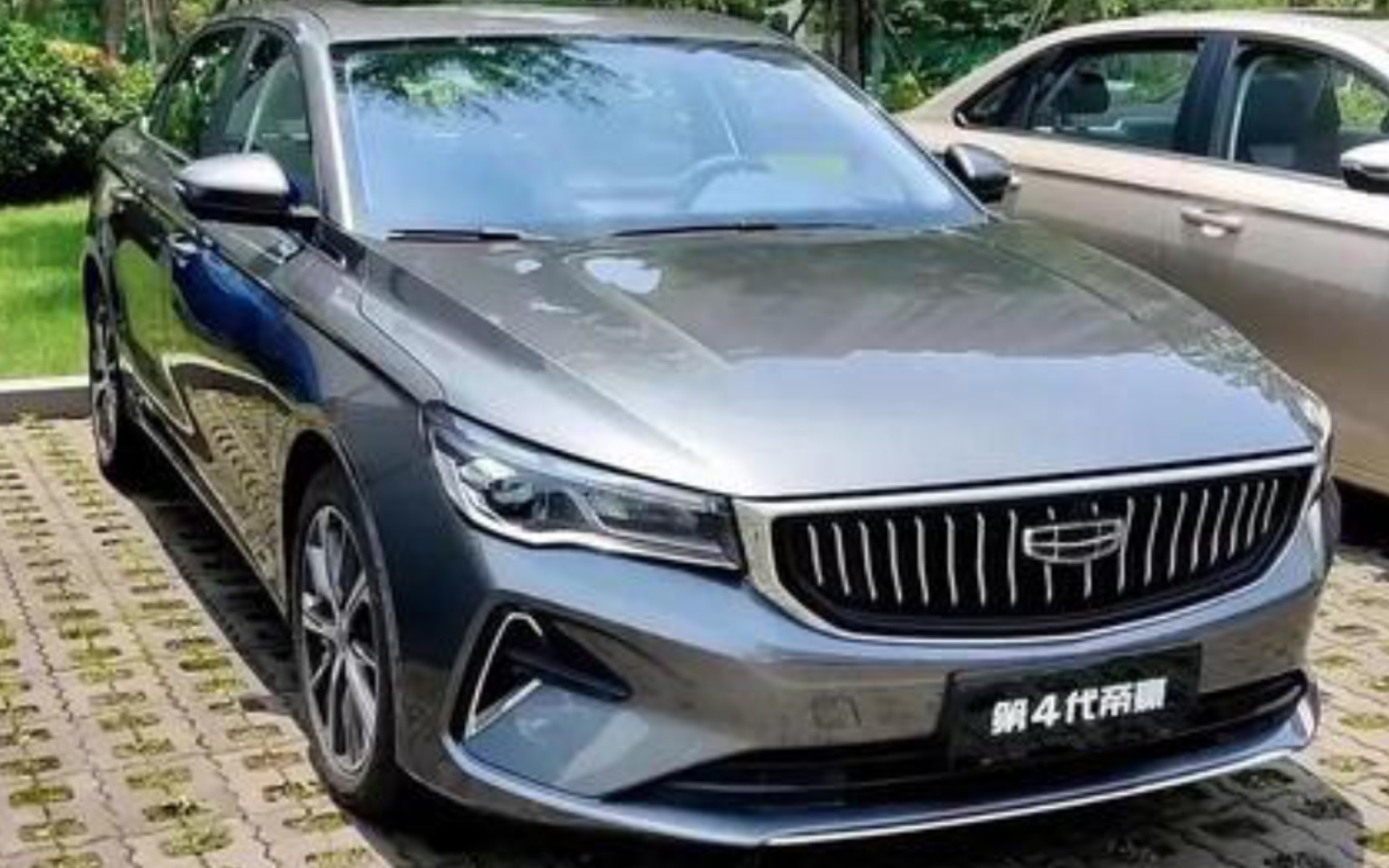 新4代帝豪要来了!不足10万,自带360全景影像+行车记录仪。