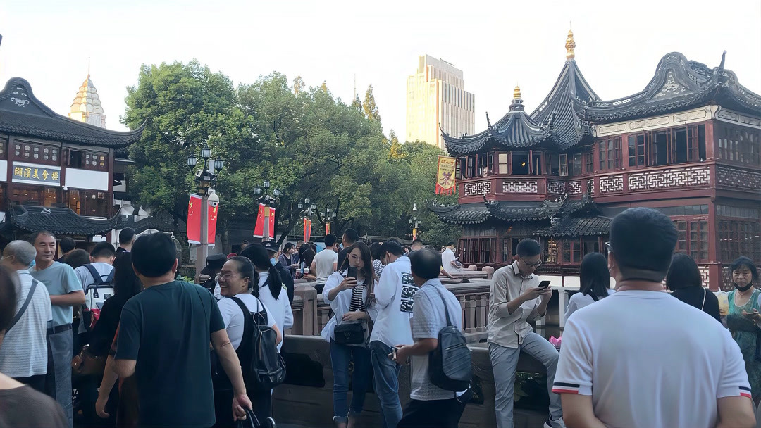 上海城隍庙,浓厚的商业气息