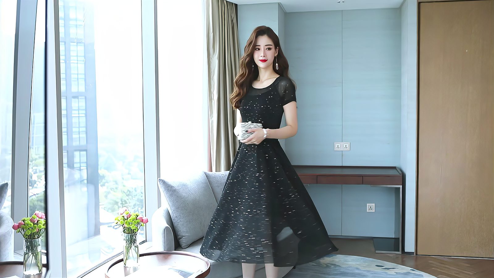 爱琐女装以快时尚发展为主的品牌