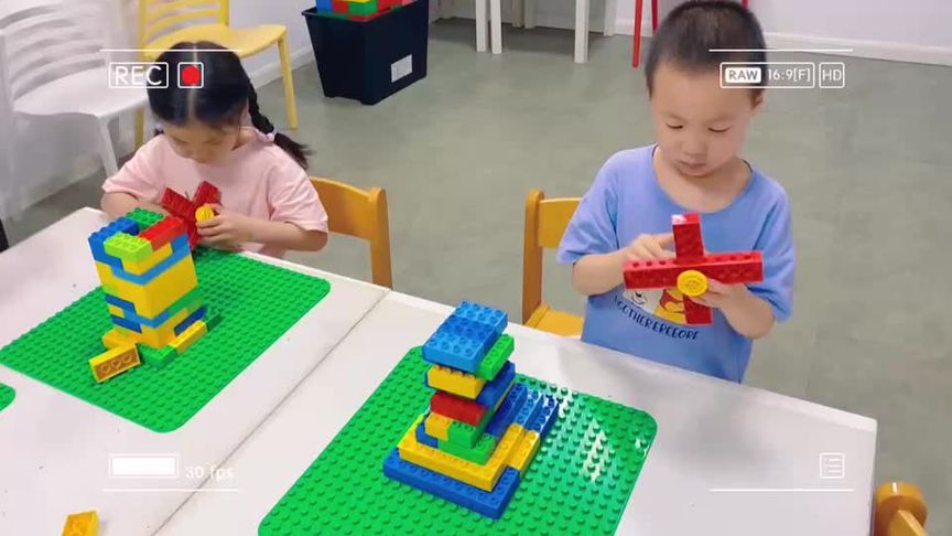 中班阶段:测风仪～小朋友们通过搭建和实验来研究旋转运动