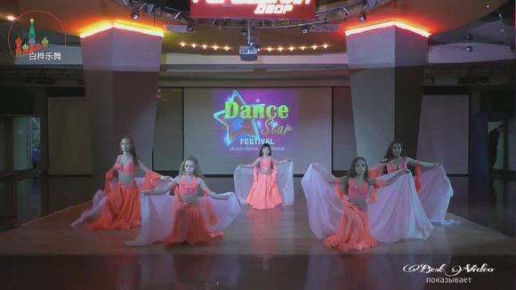 最小的年仅3岁,这是我见过最萌的肚皮舞表演了