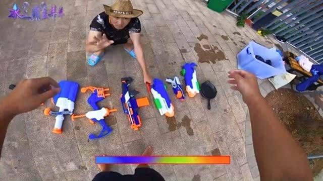 真人CS水枪:羊羊获得赏金大赛冠军,买最好的武器装备!