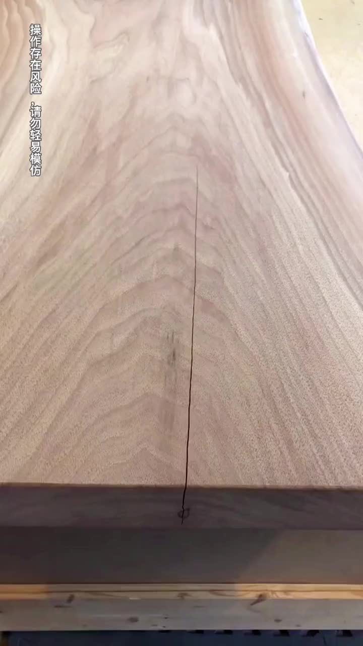 木桌隐裂补救措施小方法分享