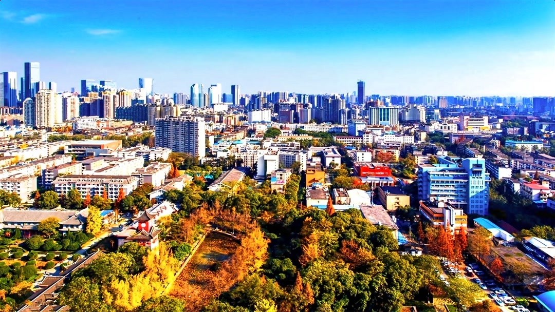 对比四川的强省会模式,和江苏的均衡发展模式,哪种发展模式更好