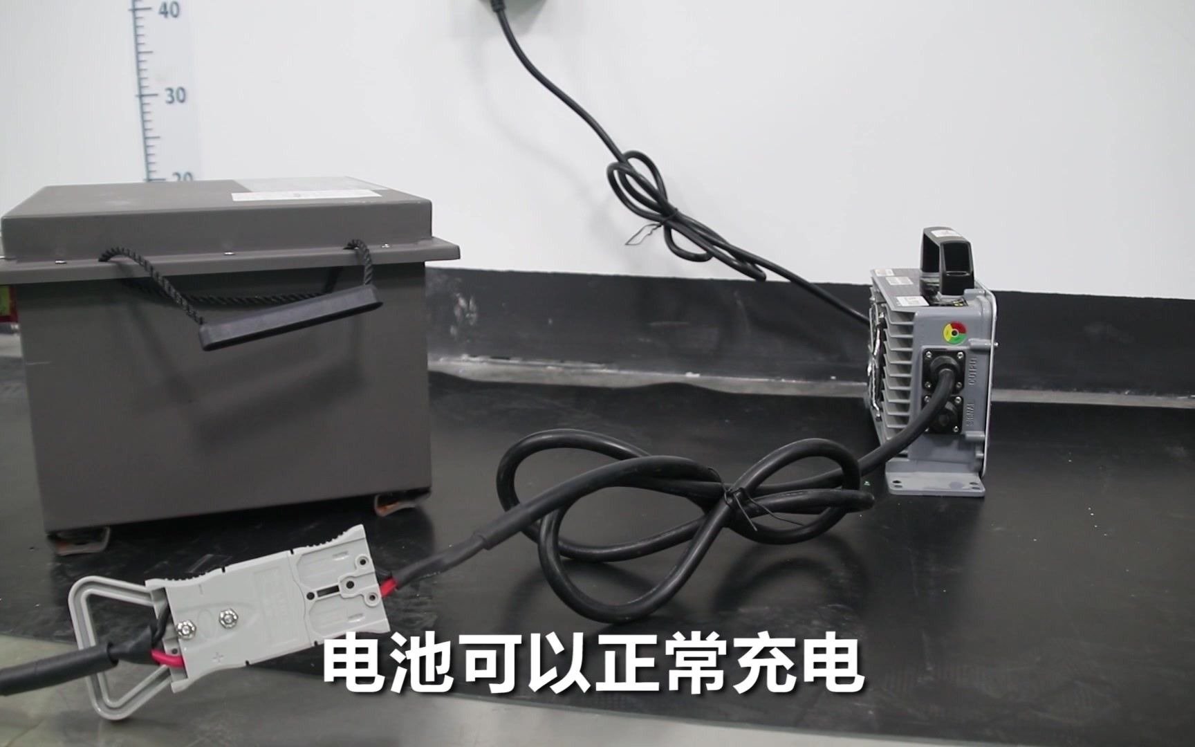 车间洗地机锂电池在运输过程中可能会发生撞击或跌落,跌落测试验证...