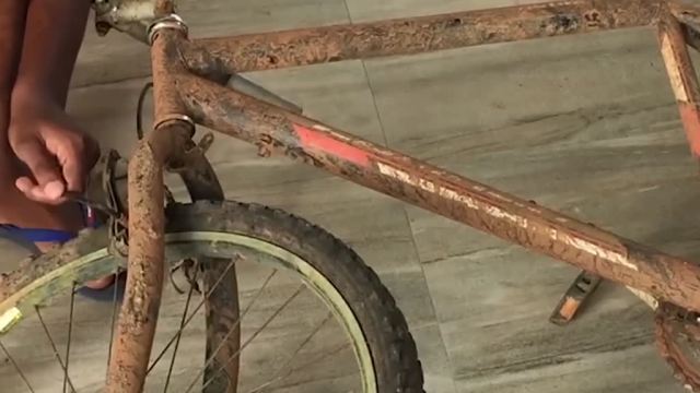 当废品收来的旧单车,看着怪可惜的就给翻新了,效果杠杠的