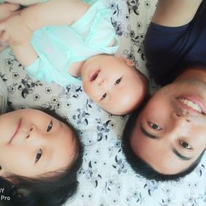 湖北佬阿保摆摊记 