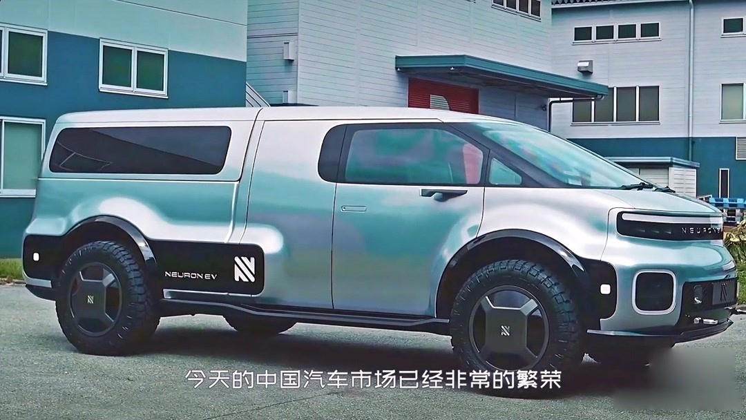 2.7米的双门双座“小精灵”,发动机中置后驱,国内就缺这样的车