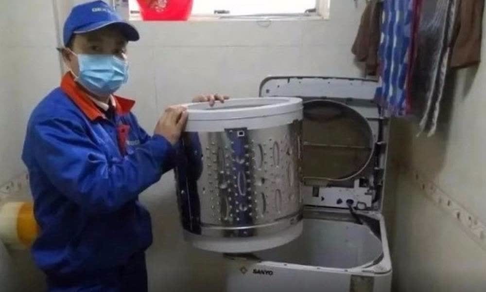 洗衣机中的一个隐藏开关,打开之后污垢全走,来看一下吧