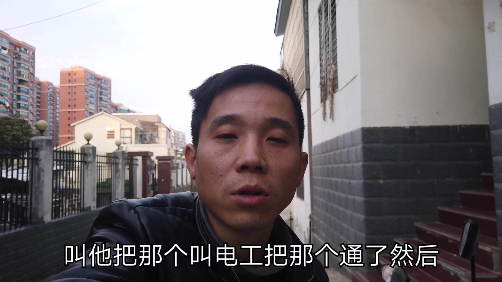 中国移动用户上不了网,一直说宽带有问题,饭哥上门检查后语塞了