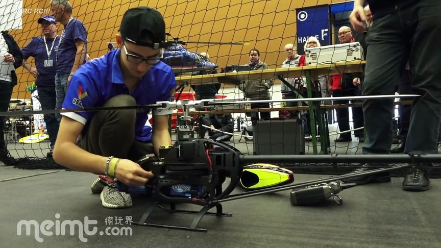 3D RC 遥控模型直升机室内飞行