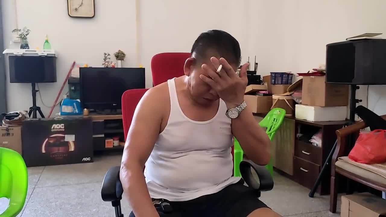 一双筷子引发的热议,传统文化阿伯来传承#记录真实生活 #原创视频 #...