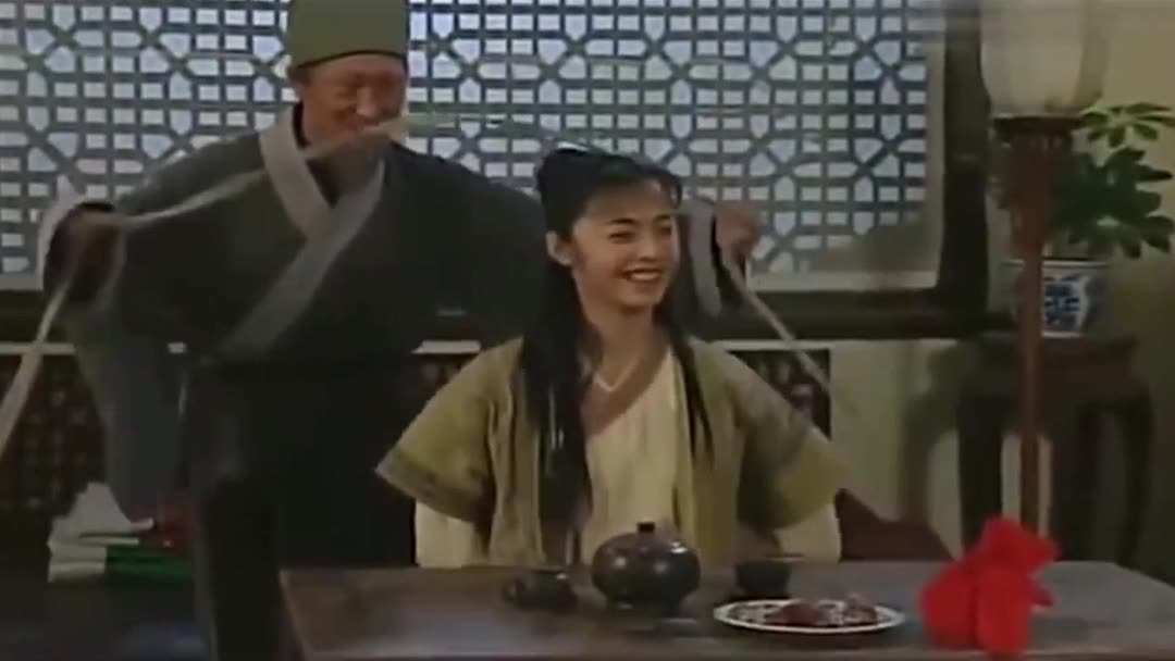 武林外传算命先生想占郭芙蓉便宜,不料结局出乎意料!