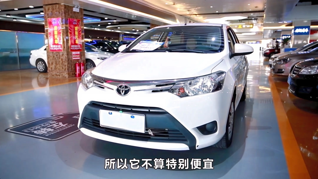 很受大众喜爱的A级轿车丰田威驰,保值空间大,适合上下班代步