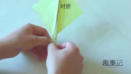 用1张纸DIY古代兵器矛,折法非常简单,无危险很适合小朋友玩