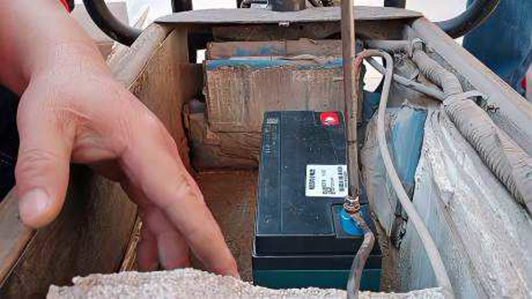 教你电动车电瓶怎么连接