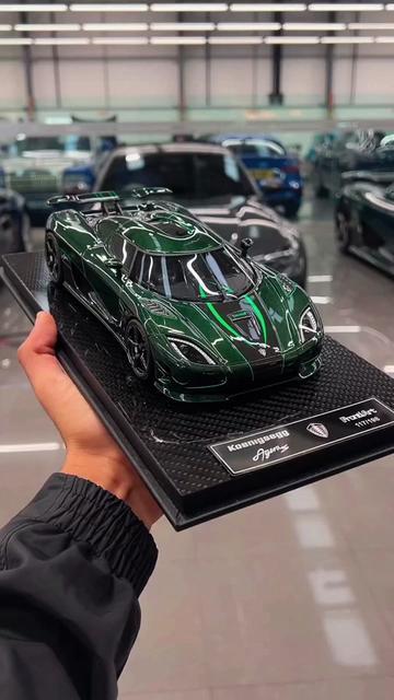 让你的好兄弟送你一台问题不大吧柯尼塞格