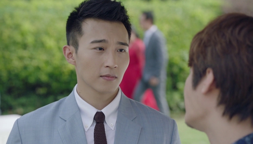 叶东烈被斯黛拉的朋友嘲笑