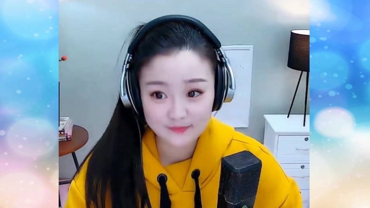 美女灵儿一首老歌《你怎么舍得我难过》这般柔情感人,令人回味!