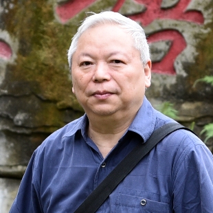 玉先声 